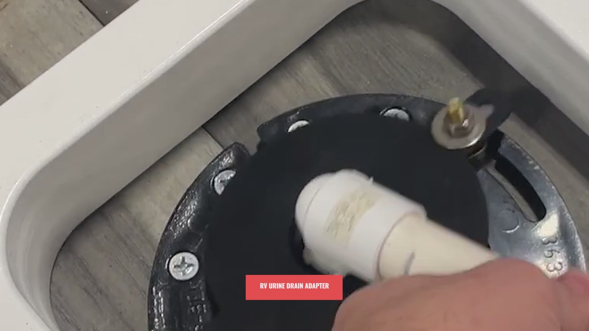 RV Flange Drain Adapter